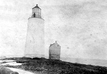 Tower from the west with nearby shed (1906)